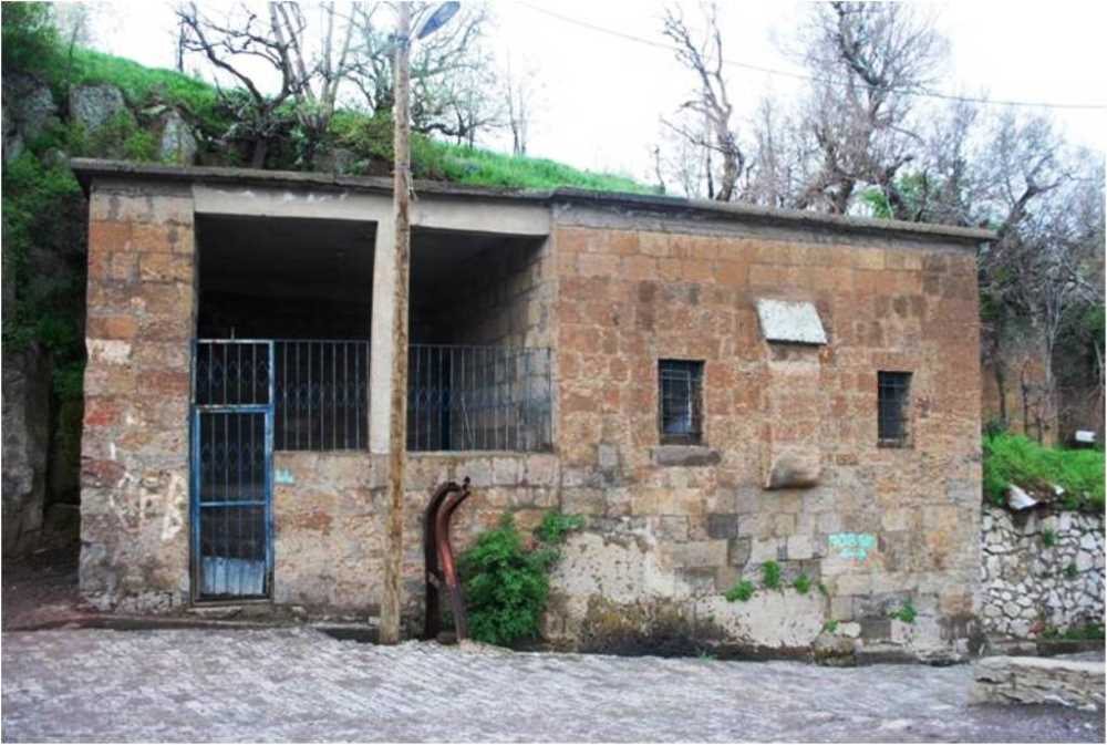 bitlis merkez karababa türbesi